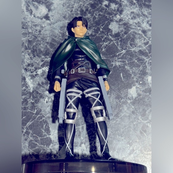 Banpresto | Toys | Attack On Titan Levi Special Th Anniversary Bandai ...
